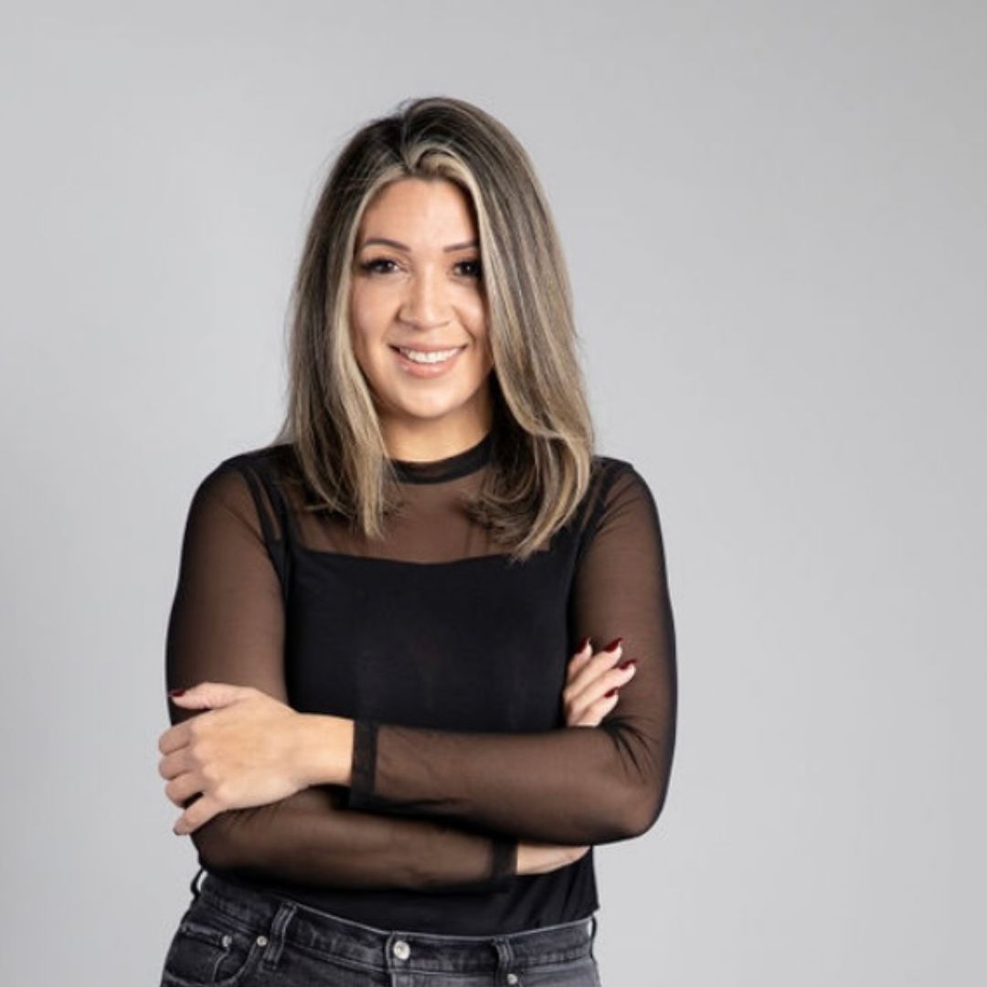 Jennifer / Master Stylist – Pascal pour Elle and Pascal Paris