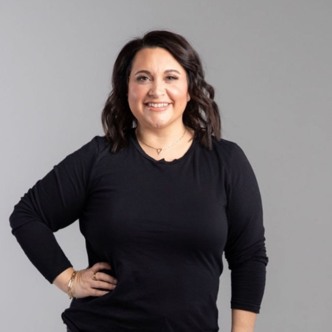 Sarah/Assistant Manager/Social Media – Pascal pour Elle and Pascal Paris